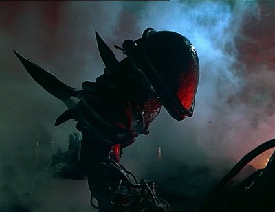 L'alien Des Abysses
