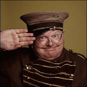 The Benny Hill show: la série TV
