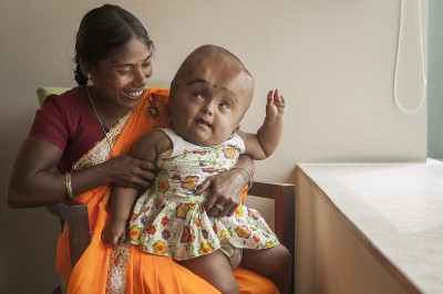 Tous avec Roona (Rooting for Roona)